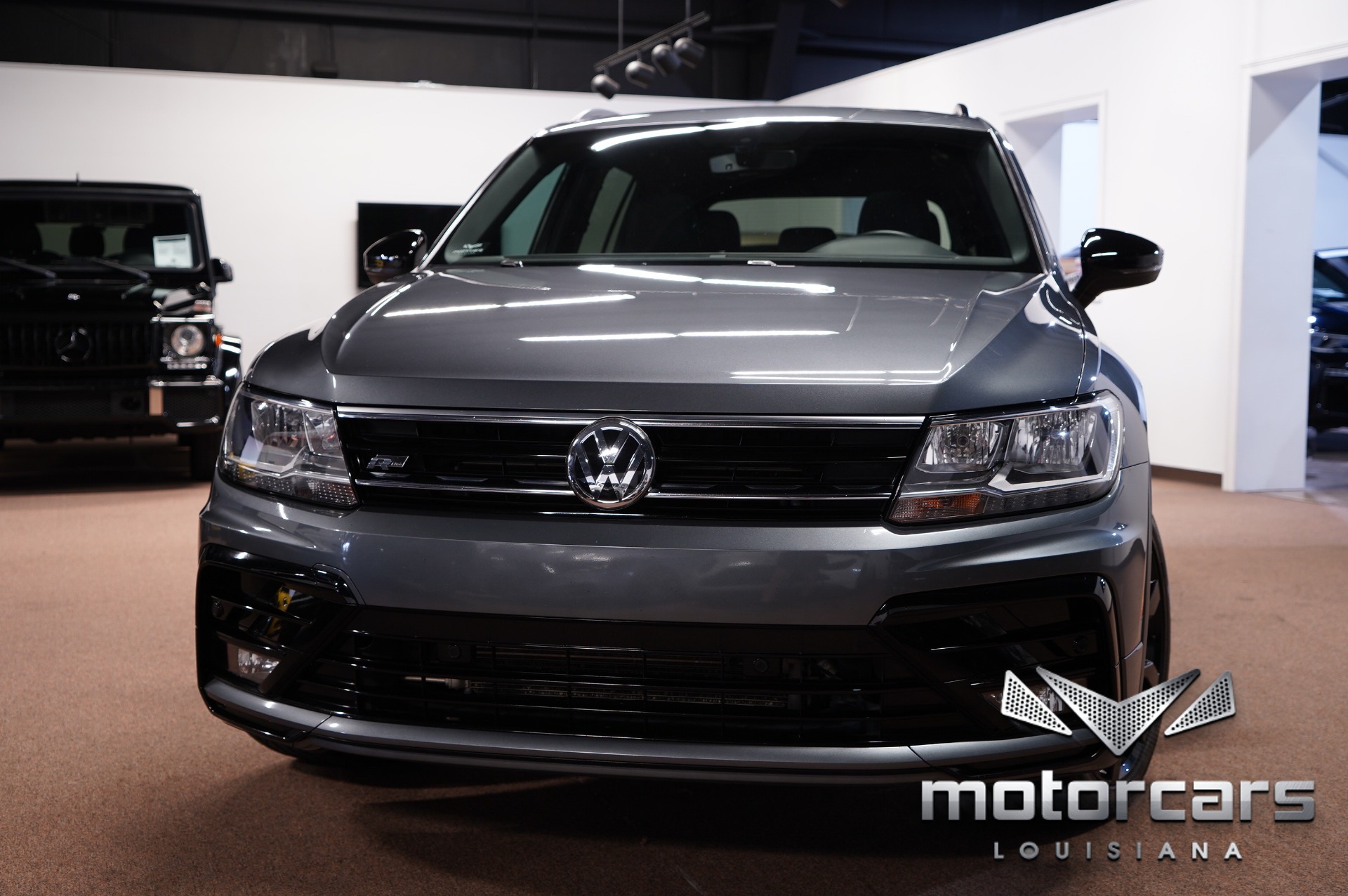 2020 Volkswagen Tiguan SE R-Line Black